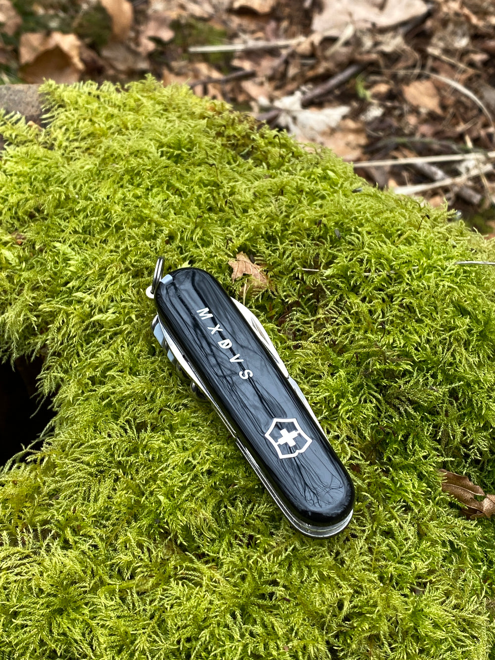 Victorinox Pocket Knife – M X D V S